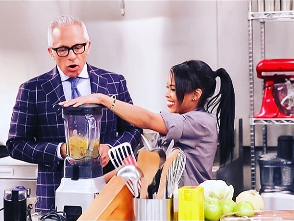 Chef Christan Willis Wearing I Am Covered Hair On Food Network - 100% ...